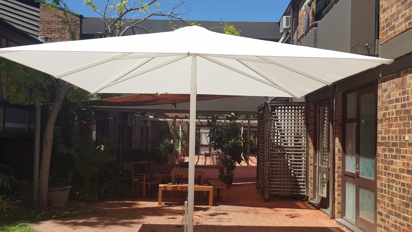 Elegant Patio Umbrellas in Sydney | Malibu Shade